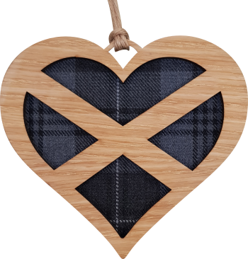 Saltire Heart Hanging Tartan Plaque – Luss General Store